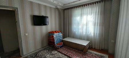 4x kv sotiladi Chirchiq sh. 82m²