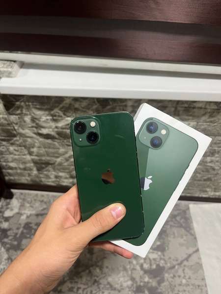 Iphone 13 128 tali 84 batare ideal