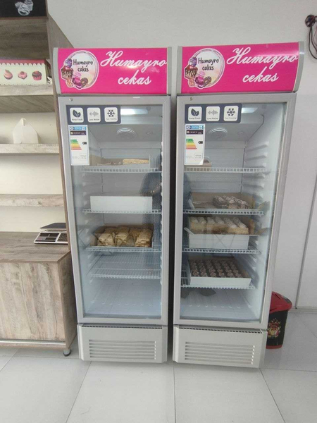 Хололильник, морозилка сотилади