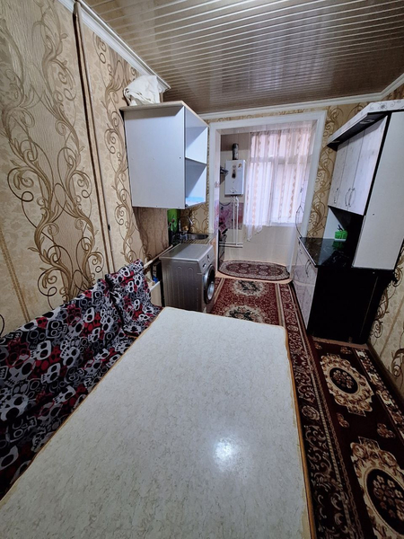 Сдаётся 3 комнаты на 1 этаже 300$