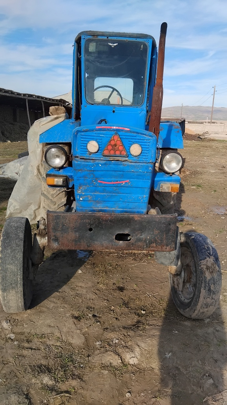 T 28 sotiladi naxado yaxshi narx taklif qilinsa bervoriladi kelishamiz