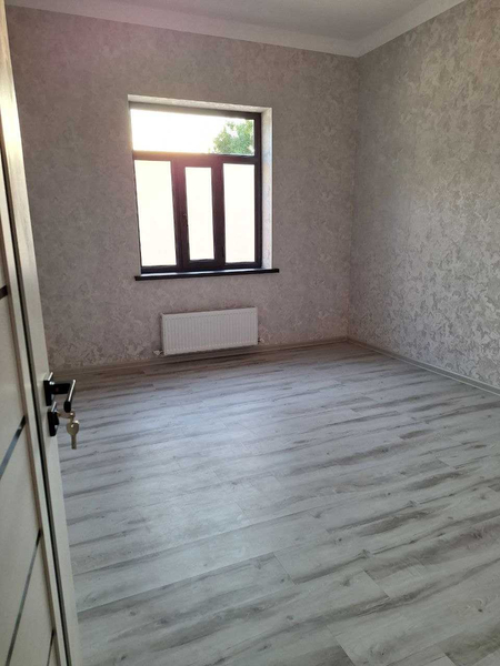 Yangi qurilgan uchastka sotiladi