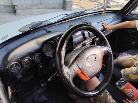 Vaz 2106 89 yil 03 mator