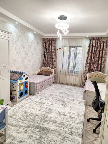 Срочно продается банковская квартира с евроремонтом Вуз городок