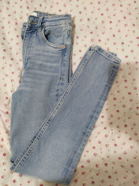 Женские джинсы Zara