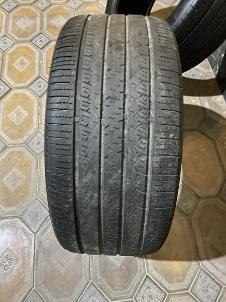 Продается шины 275/40 R20