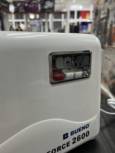 Профессиональная мясорубка от фирмы Bueno для дома 2600Watt