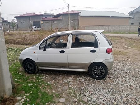 Matiz best sotiladi faqat naxtga 3000 min