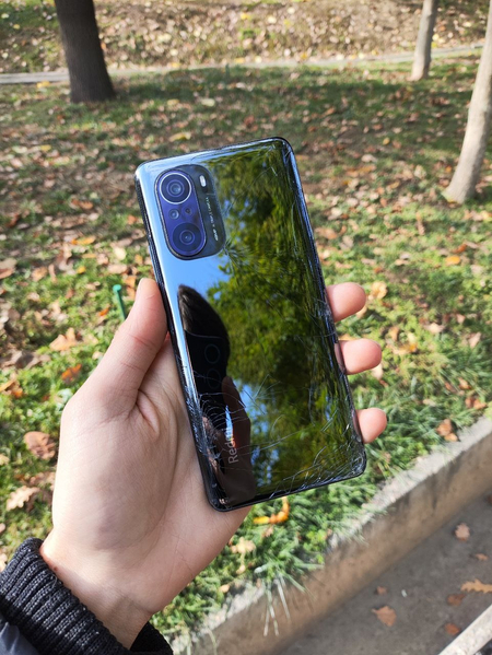 Redmi K40 (Poco F3) 8/128gb