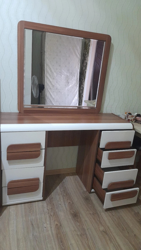 Шкаф для одежды, Трюмо, компьютерный стол