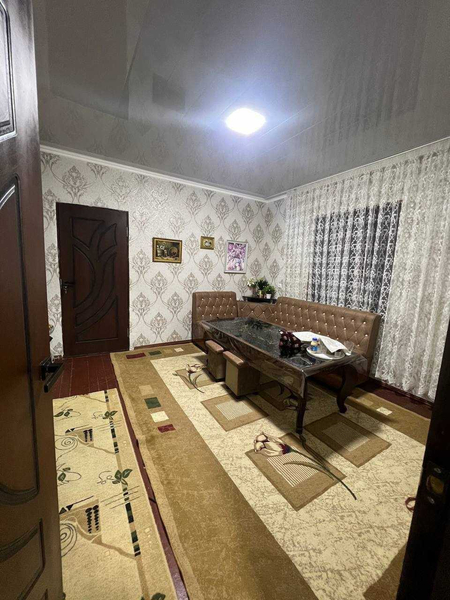 3.6 sotix yer maydoniga ega bo'lgan fayzli xonadonimiz sotiladi.