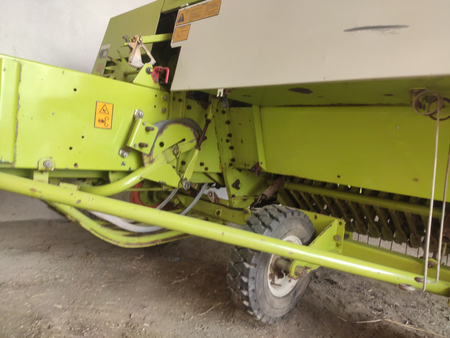 Claas markant 55