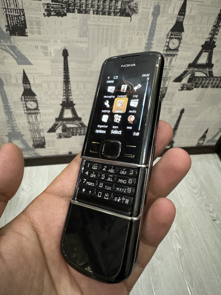 Nokia 8800 arte