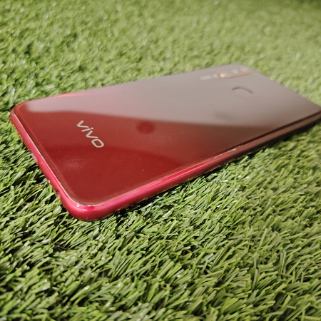 Vivo Sotiladi 64Gb sotiladi