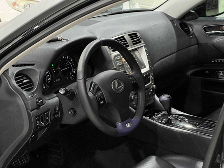 Продается Lexus IS 300