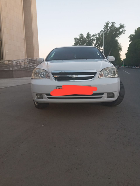 Автомобиль Лассети