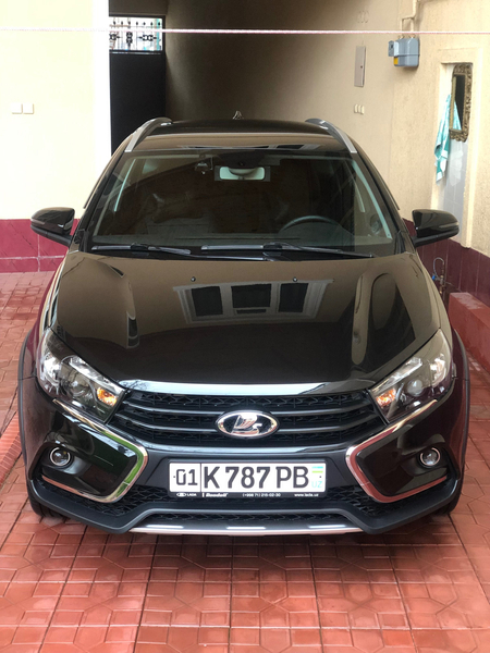 Lada Vesta SW Cross 1.8