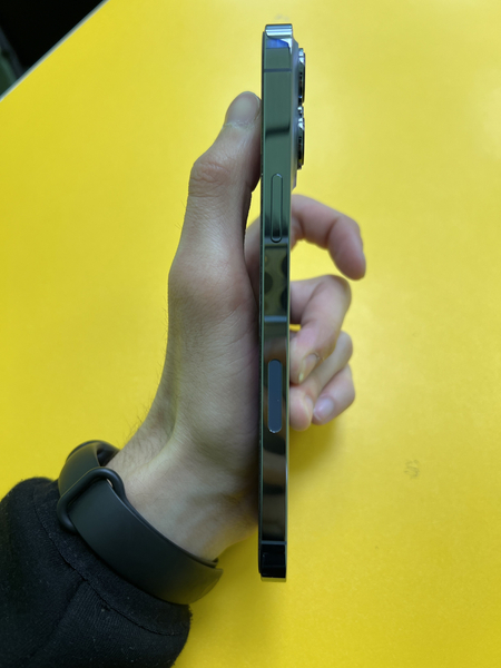 iPhone 13 pro max 128gb ideal