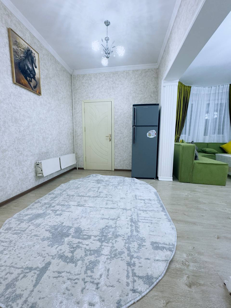 Srochna arenda Chilonzor 15kv luks luboyiga 3ta Spalni xona