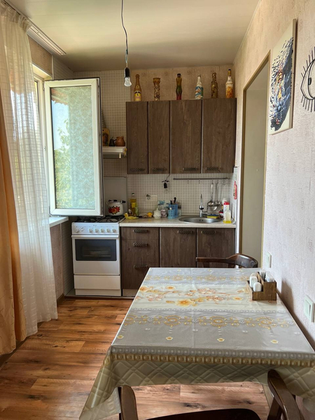Продаю свою квартиру в районе Рисового базара