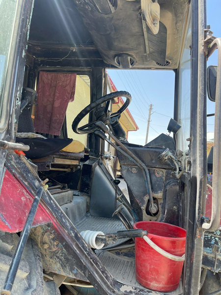 Mtz 80.1 sotiladi