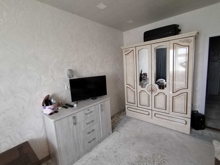 谷 130263 谷 Chilonzor tumanida kvartira sotiladi [25 м²]