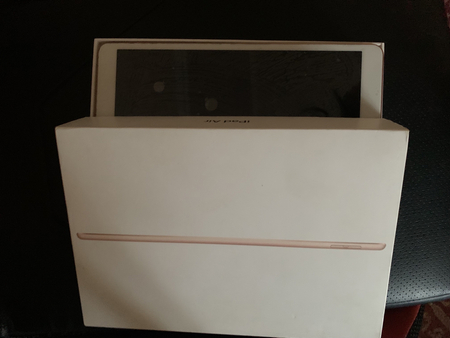 срочно продается Ipad Air 3