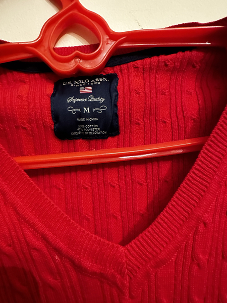 Свитер от Assn Polo