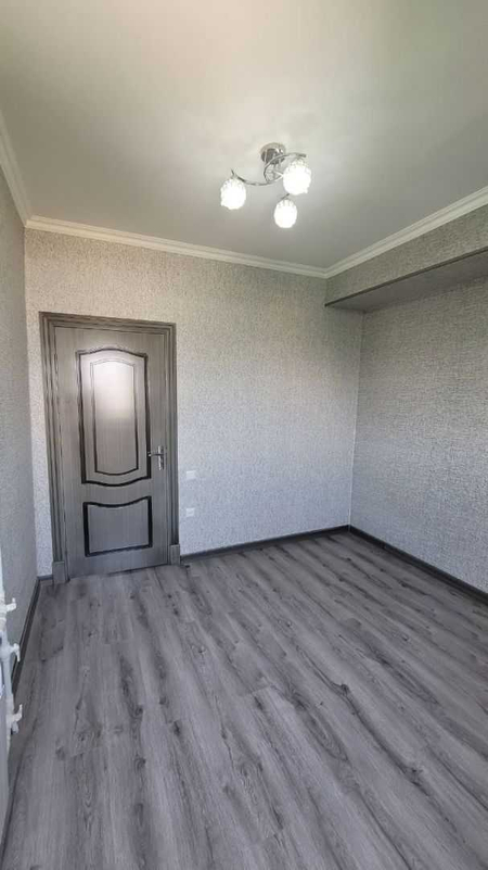 Срочно продается квартира в Ташкенте , Юнусабад ц-5 3/8/9 (J2767)