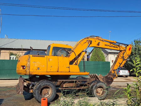 Hyundai 1300 WM Экскаватор.