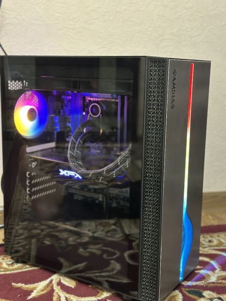 Продам мощный игровой компьютер пк кейс