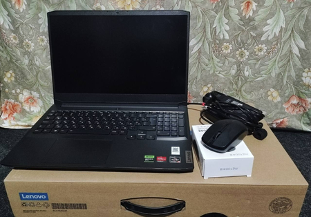 Noutbuk Lenovo IT ning barcha turi uchun mos