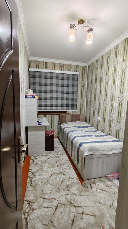 4 комн своя 90м.кв, 2 этаж франц.планировка , ориентир Хузур гостиница