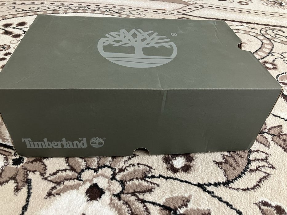 Кожаные зимние сапоги из Германии от фирмы Timberland.