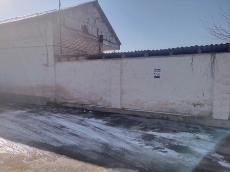 Жилой дом с земель. участком 2 соток в М.Улугбекском р-не, не дорого