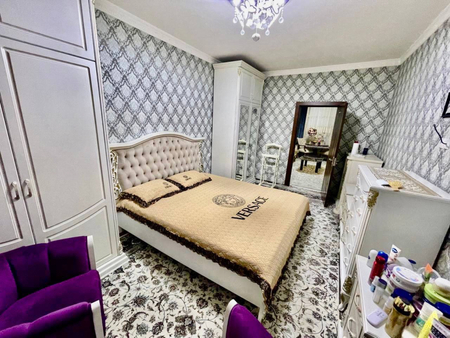 Ялангач , 3/3/4 , панель , балкон 1.5*3 , 70м2 , 75 000 у.е