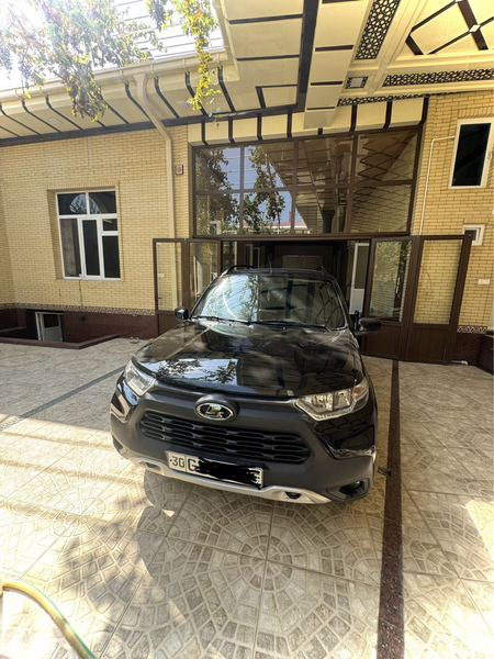 Niva4x4. Yili 2021 sastiyanasi  yagi metani gazi bor kiraskasi toza oo