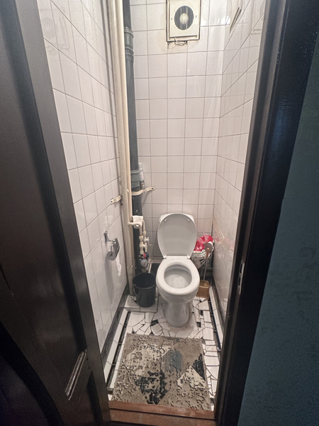 Sdayu kvartiru srochna v otlichnom sostayaniya