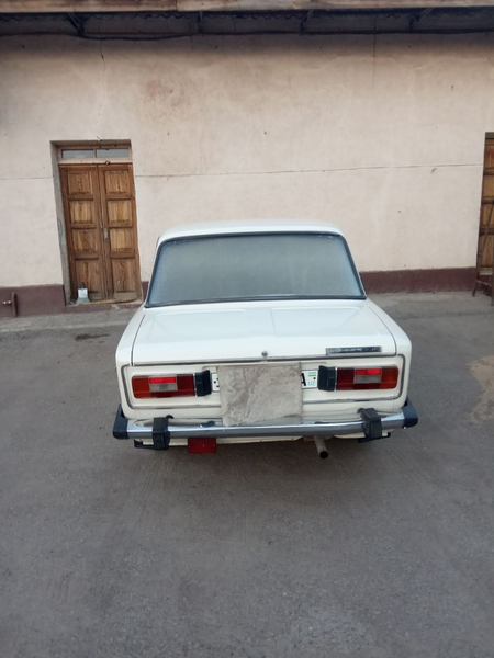 Jiguli 2106 sotiladi