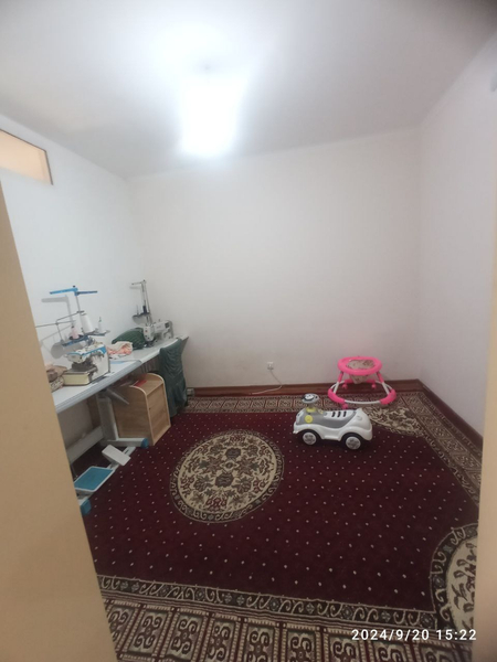 kvartira sotiladi juda qulay joyda joylashgan.