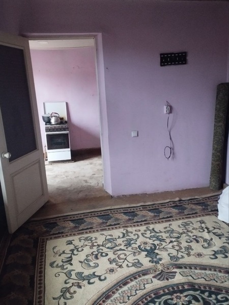 Zangiota bos suvda 3 sotix yer sotiladi