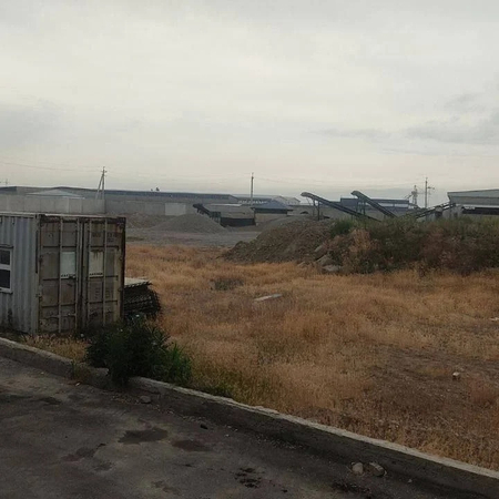 Срочная продажа под автосалон классное место