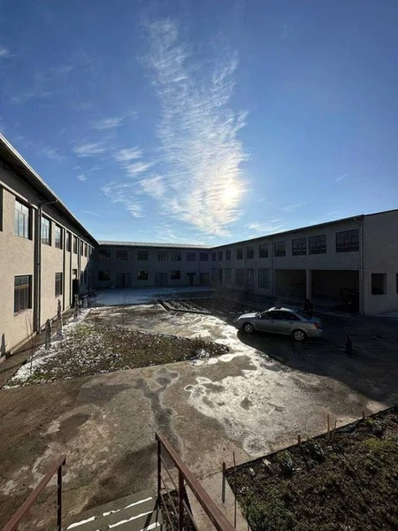 Производственная помещение, 54 соток,  Помещение 3'200 м²