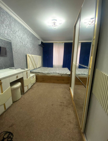 Квартира на Ц13. 3/4/4 общ пл 70м балкон 1,5*6  Ор-р корзинка Абай