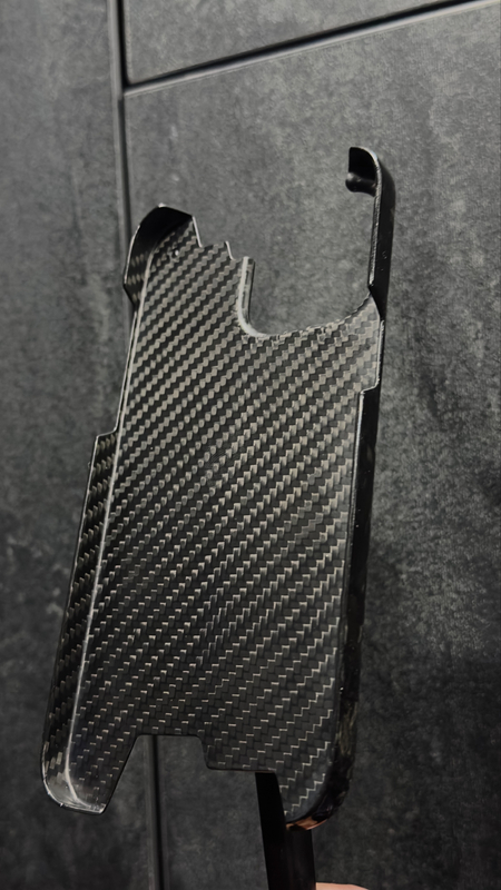 Карбоновый чехол - IPhone 14 Pro Max