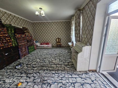 Xovli Uy sotiladi ermozor masjid oldida