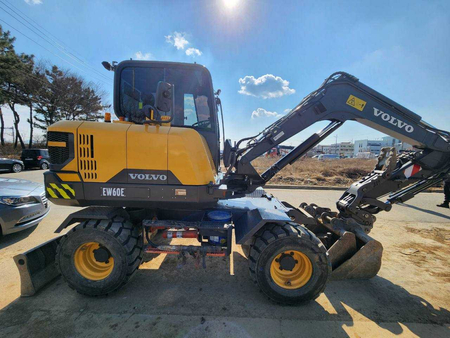 Excavator Volvo | EW60E