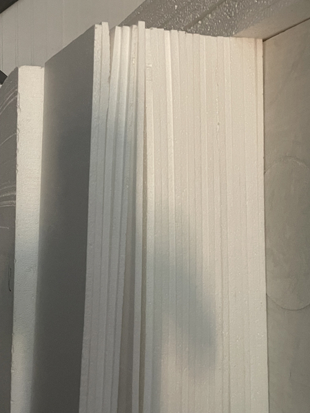 Pena plast astatka  3000som kv