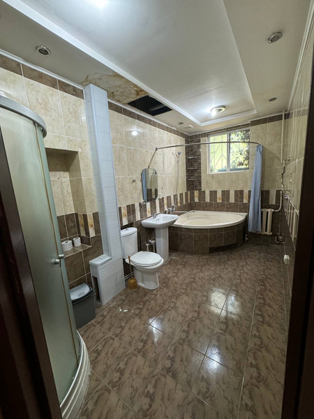 Срочно горит! Продаётся под офис 80м² 3-х ком Юнусабад Ц-6 метро Минор