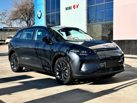 Leapmotor C11 hybrid